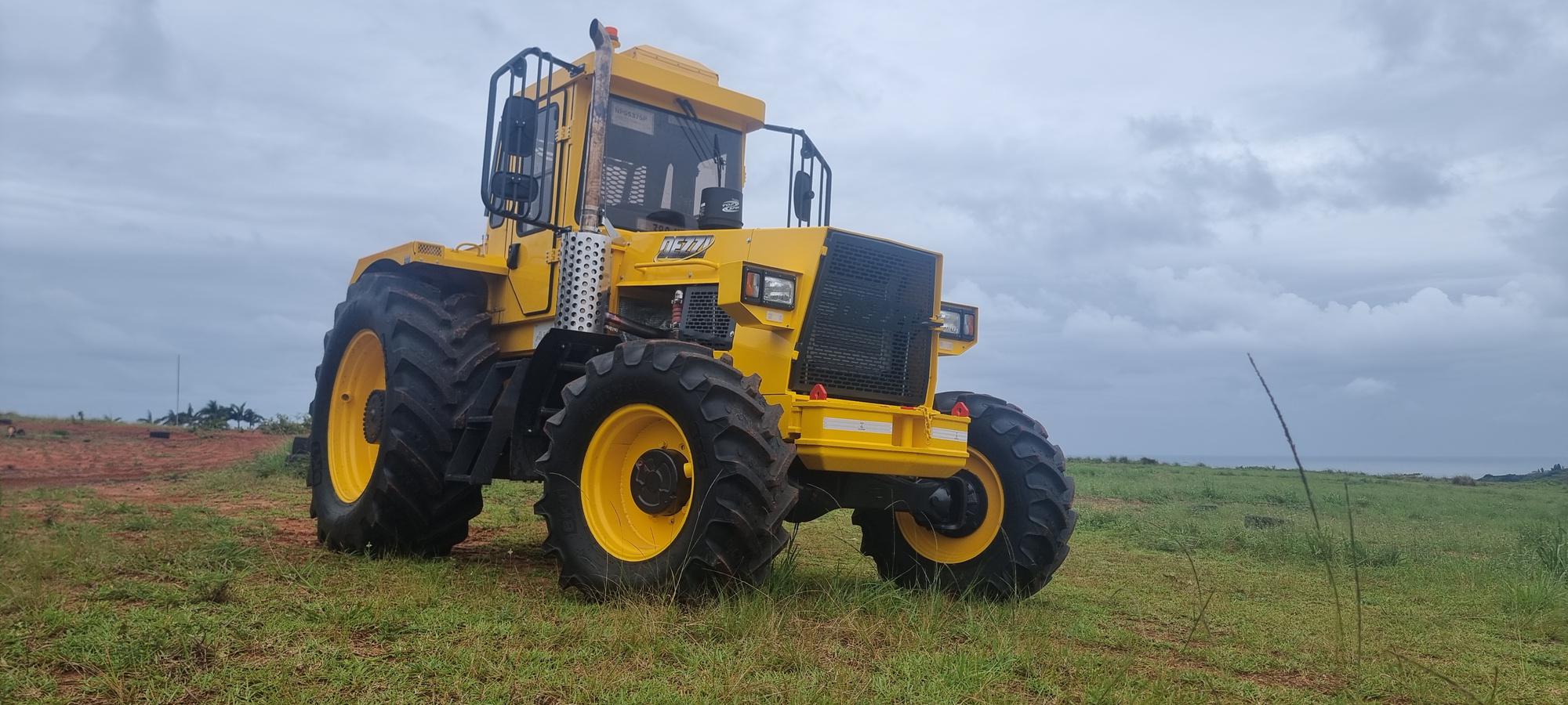 Dezzi Hauler Tractors For Sale | Construction and Mining